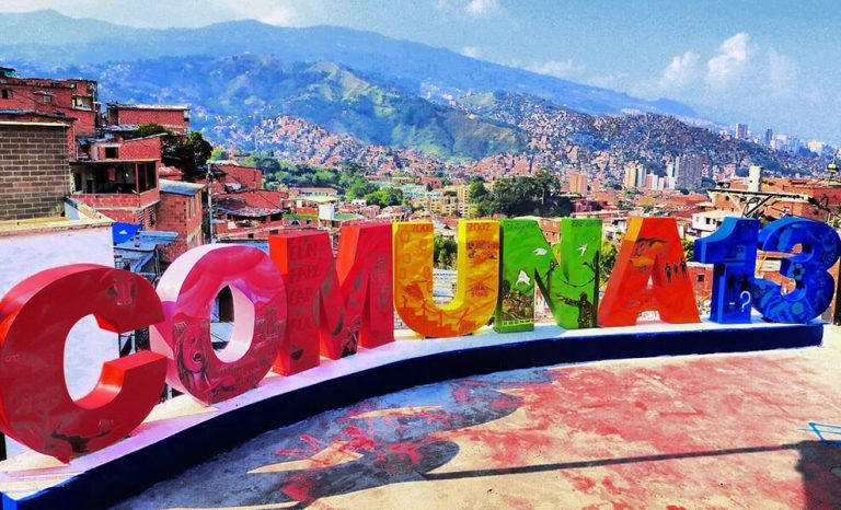 Why Comuna 13 Should Be On Your Must-Visit List - Medellin.co
